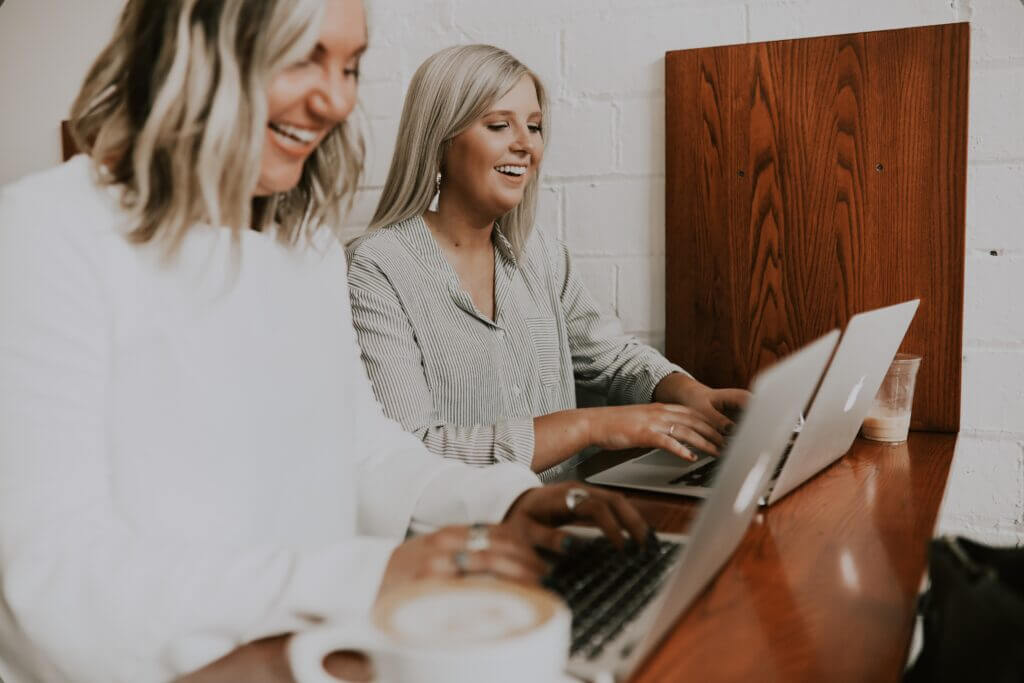 10 Leadership Factors For Being A Good Leader | CJPI Insights